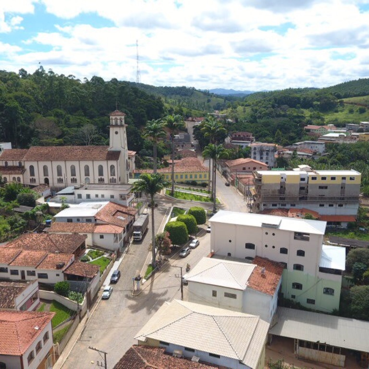 HISTÓRIA E FESTA: Lamim (MG) comemora 314 anos e promove grande festa. Agende-se - Correio de Minas