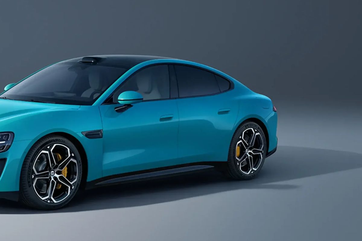 O sedã elétrico da Xiaomi com 673 cv, que promete chegar ao Brasil em ...