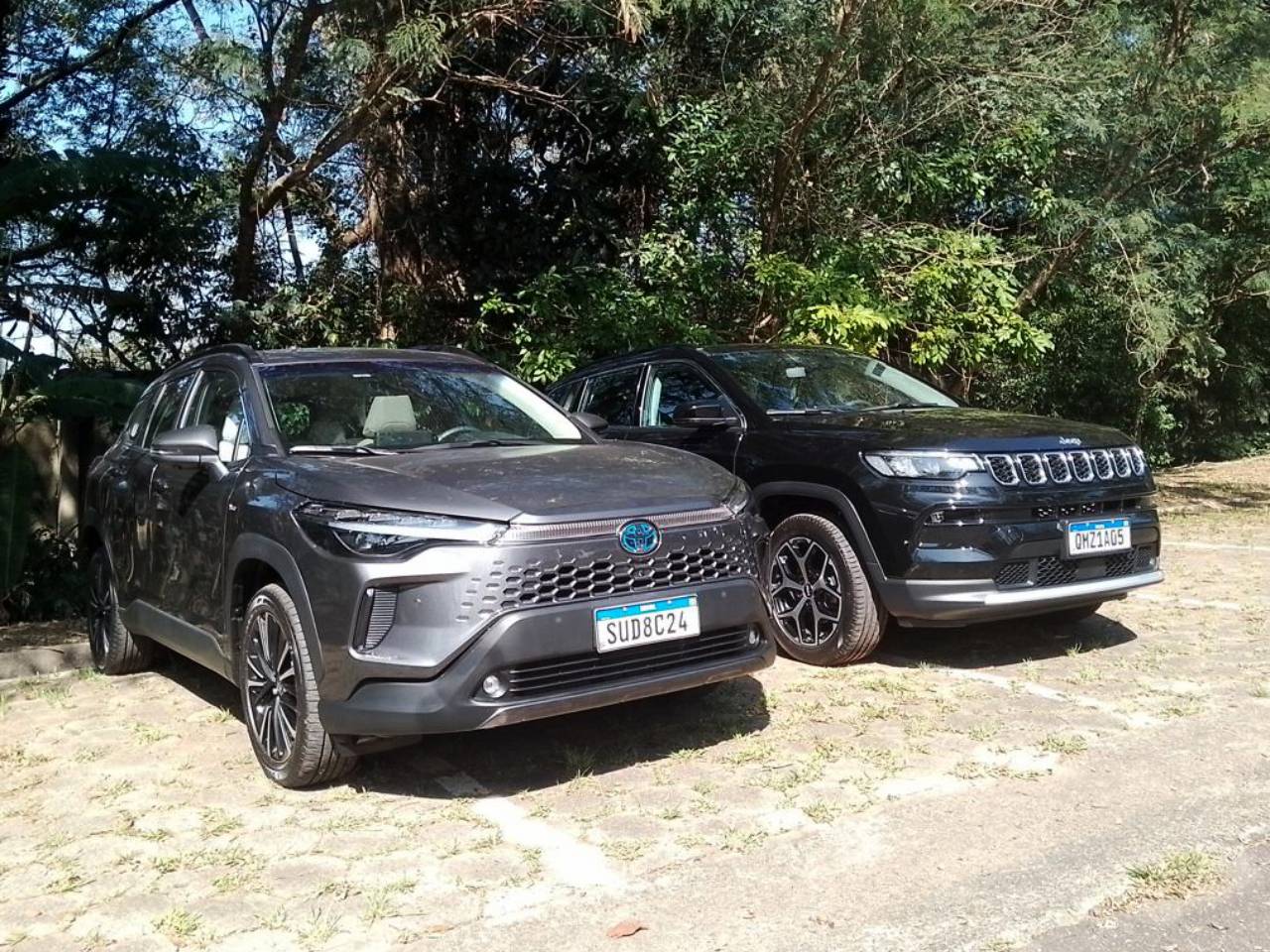Toyota Corolla Cross 2026 encara o rival Jeep Compass; saiba qual dos ...