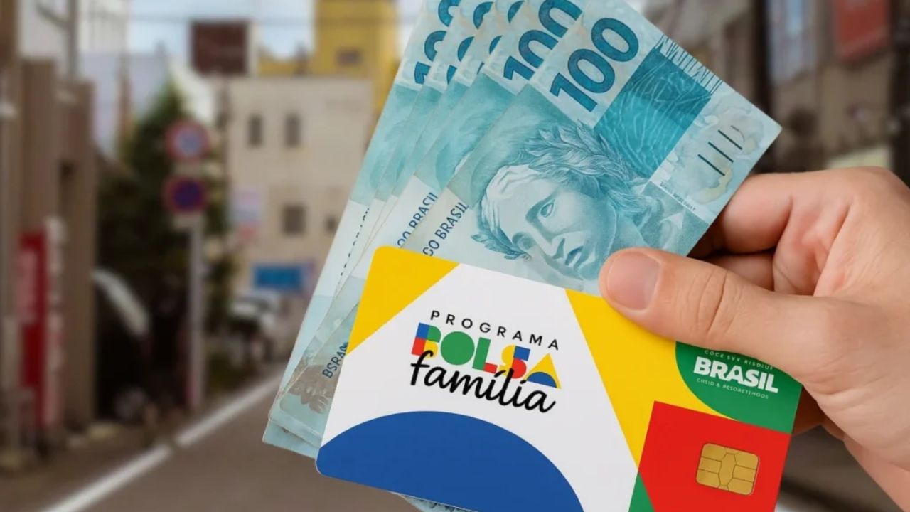 Bolsa Família para quem mora sozinho garante R$ 600 por mês — veja quem ...